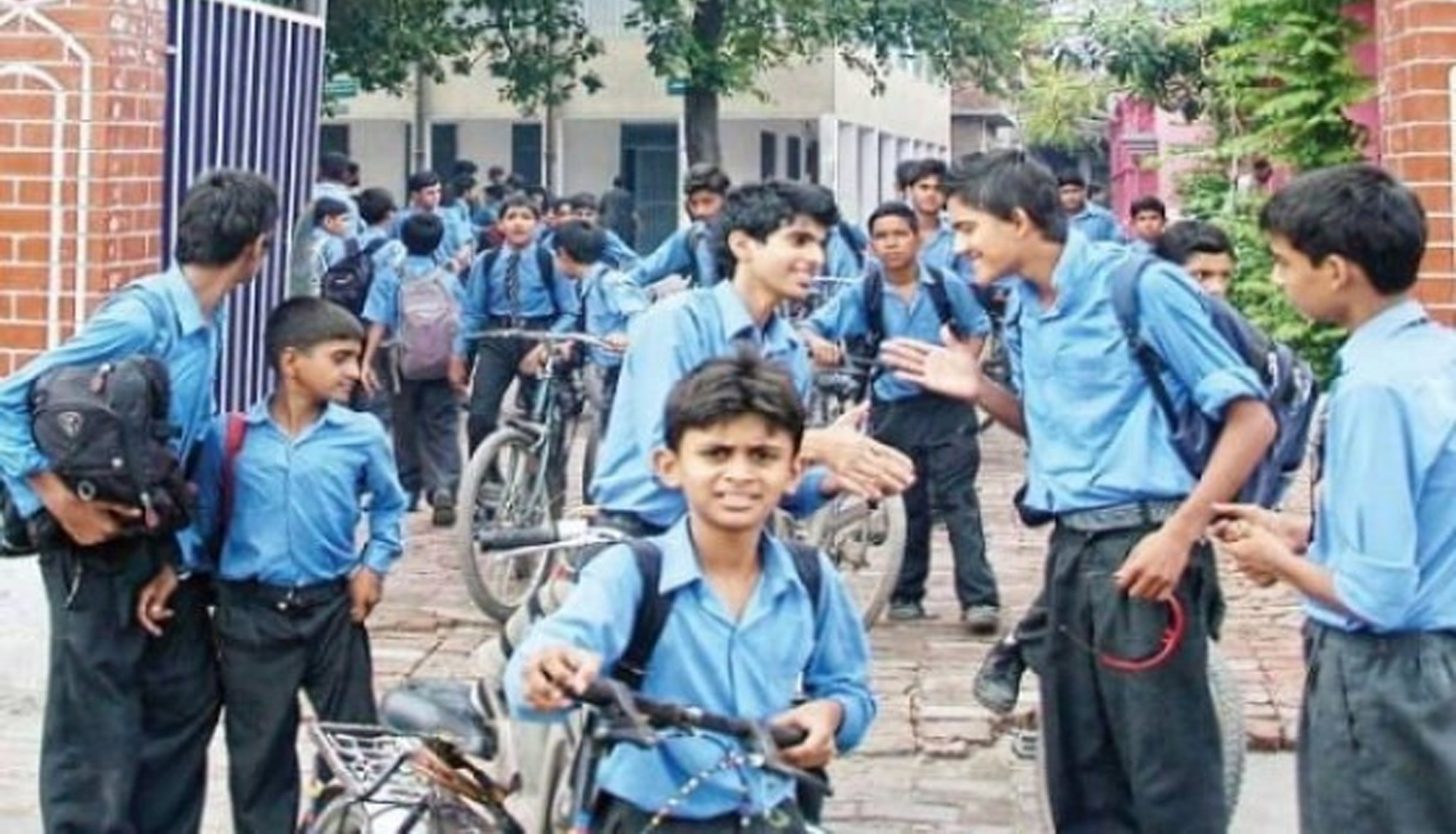 Punjab Announces Early Summer Vacations as Heatwave Intensifies – Daily ...