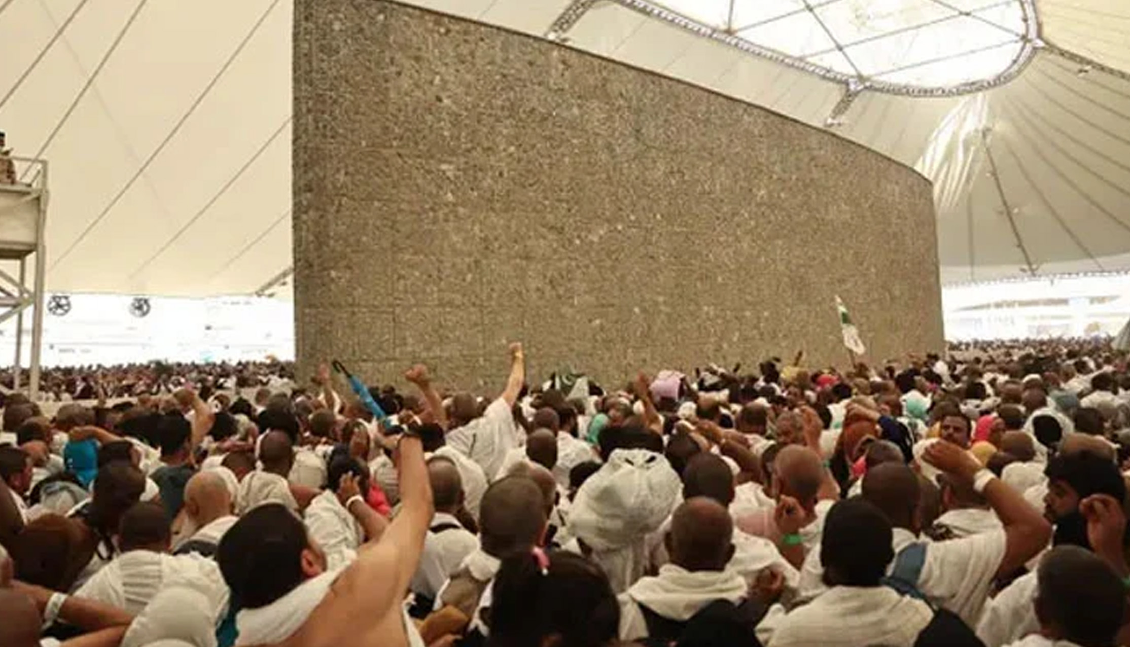 Hajj 2025: Pilgrims Perform Rami at Jamarat, Begin Final Rituals of the ...
