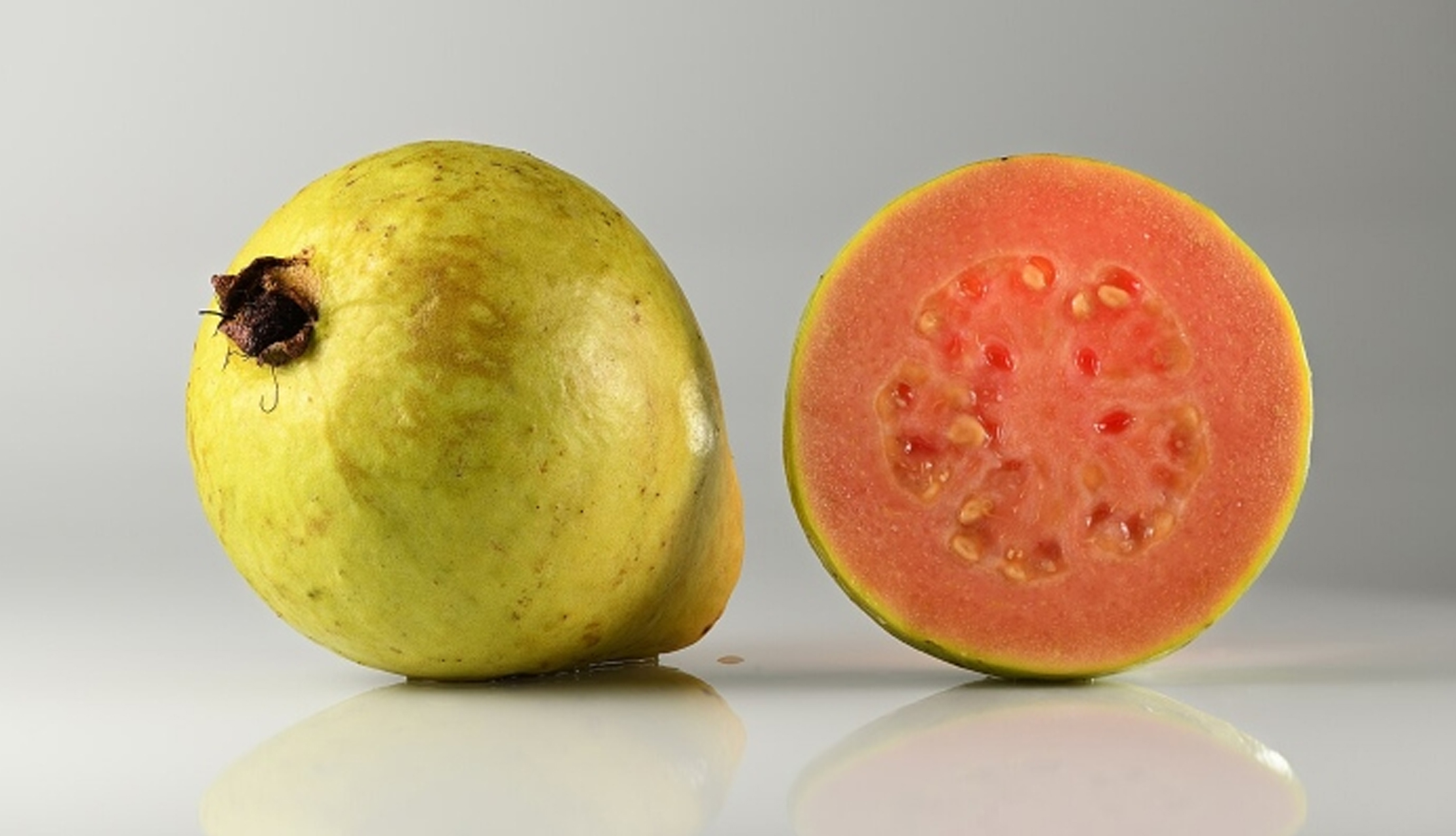 Guava: A Nutrient-Rich Fruit Packed with Health Benefits – Daily Qudrat ...
